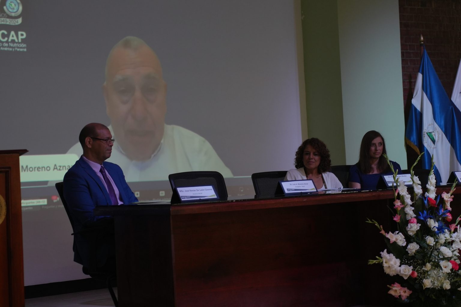 Galería de fotos – INCAP 75